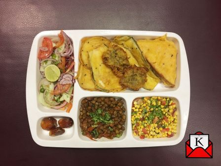 Iftar Thali on Offer at Desi Streat | The Kolkata Mail