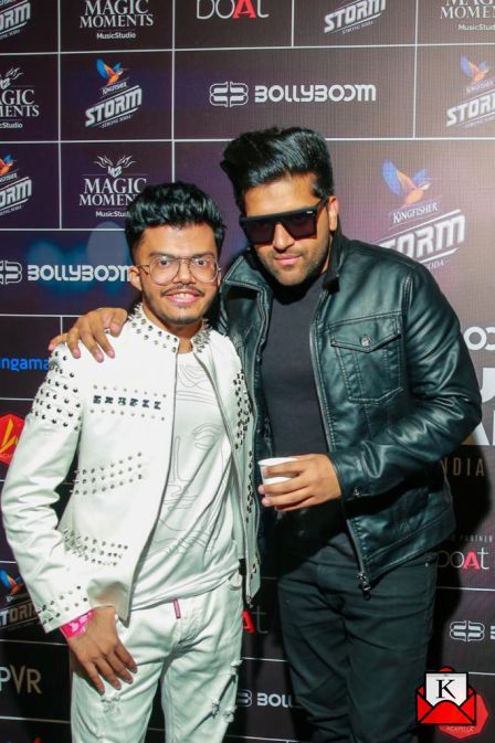 Guru Randhawa Supported DJ Hardik | The Kolkata Mail